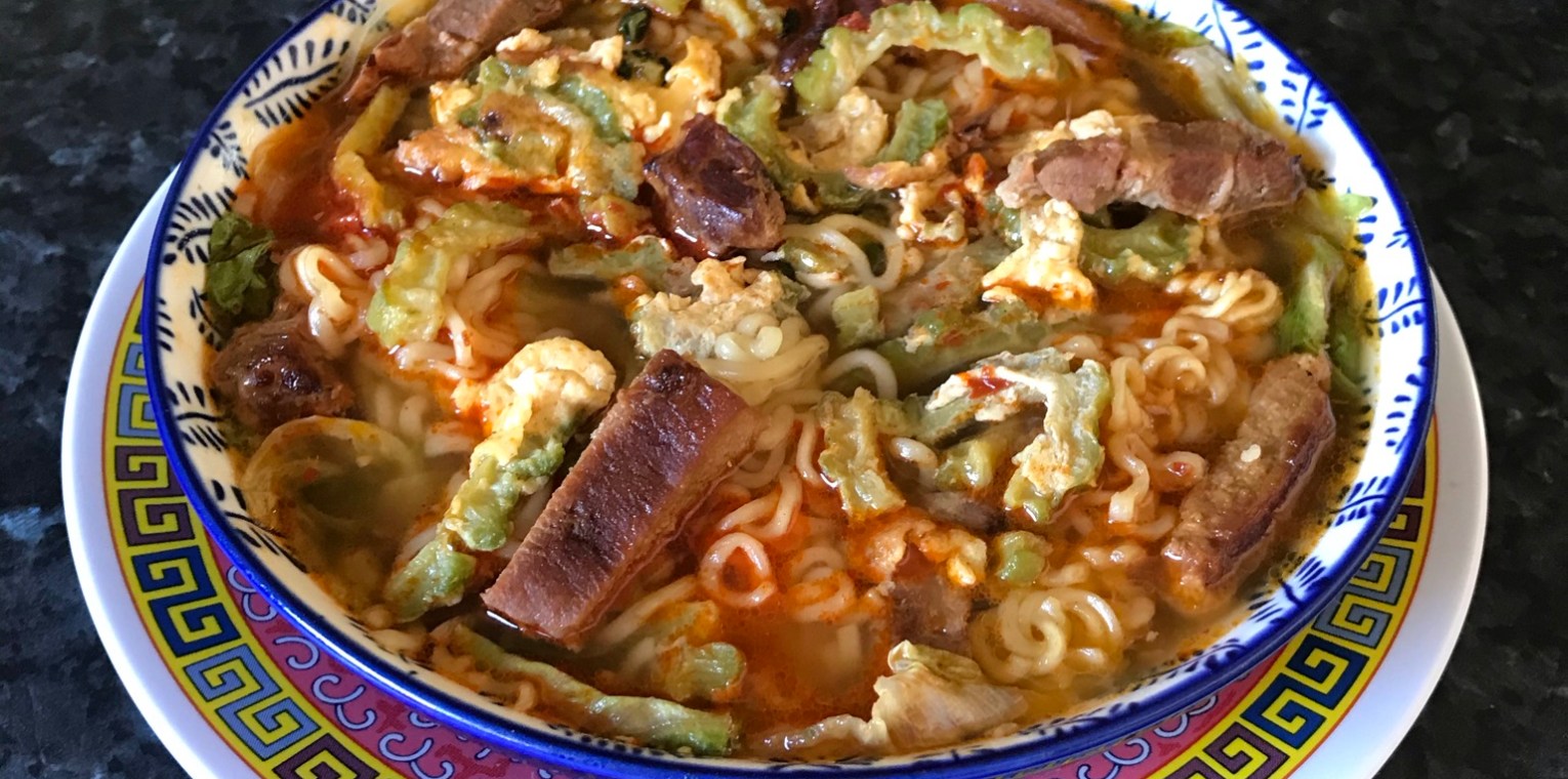 Shin ramyun noodle char siu and bitter gourd egg soup – helenscchin's Blog