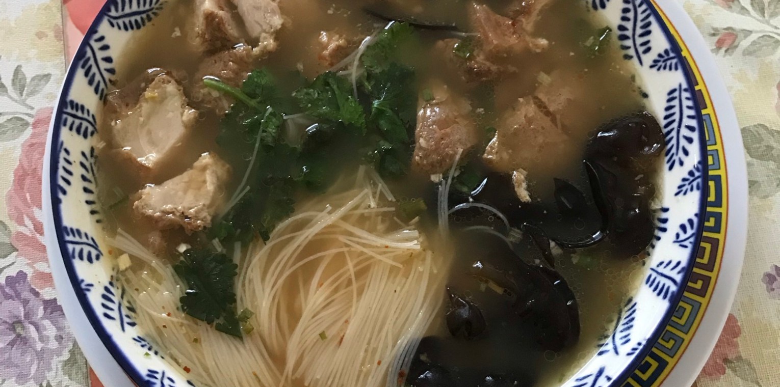 Char chee yoke bee hoon noodle soup – helenscchin's Blog