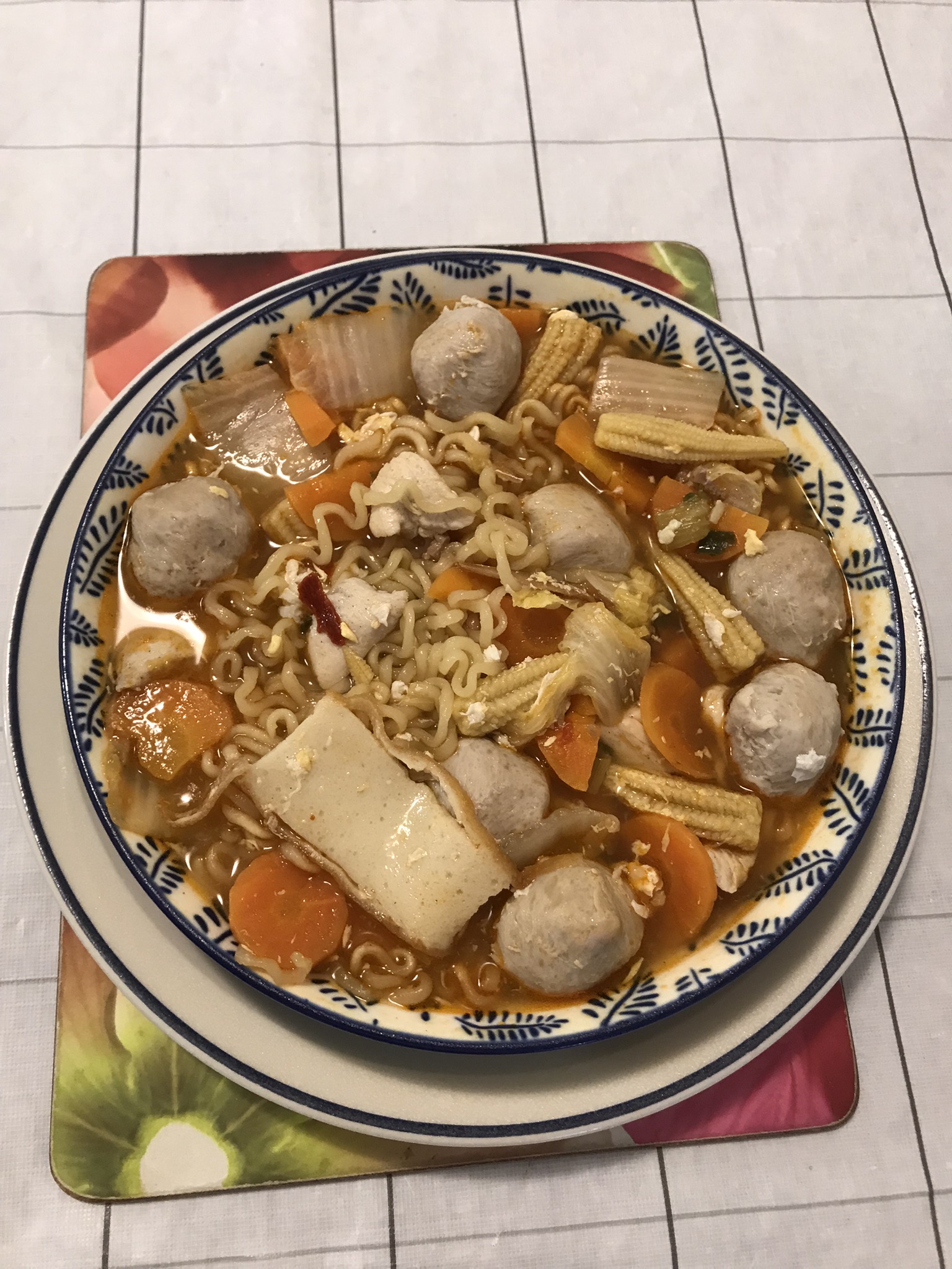 Shin ram yun wat tan noodle soup – helenscchin's Blog